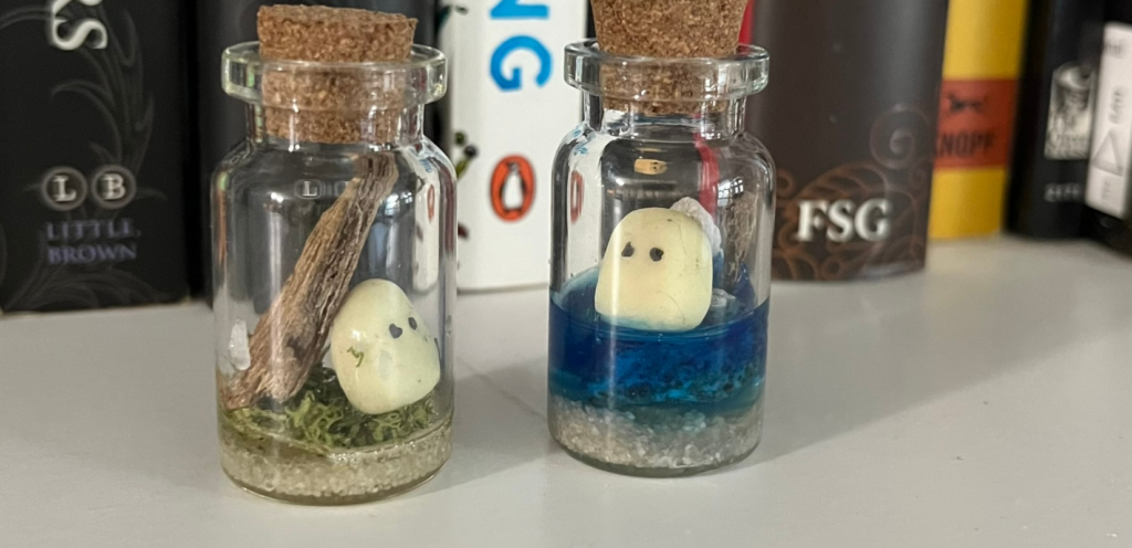 How to Make An Adorable Ghost in a Bottle with Polymer Clay - The ...